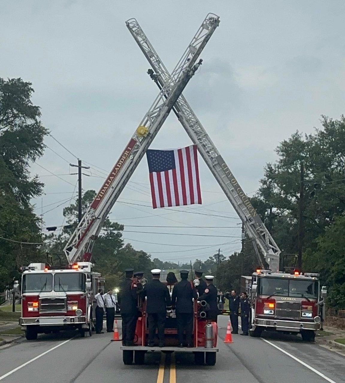 Soperton/Treutlen Fire Departments Honor Former Fire Chief – Tri-County ...